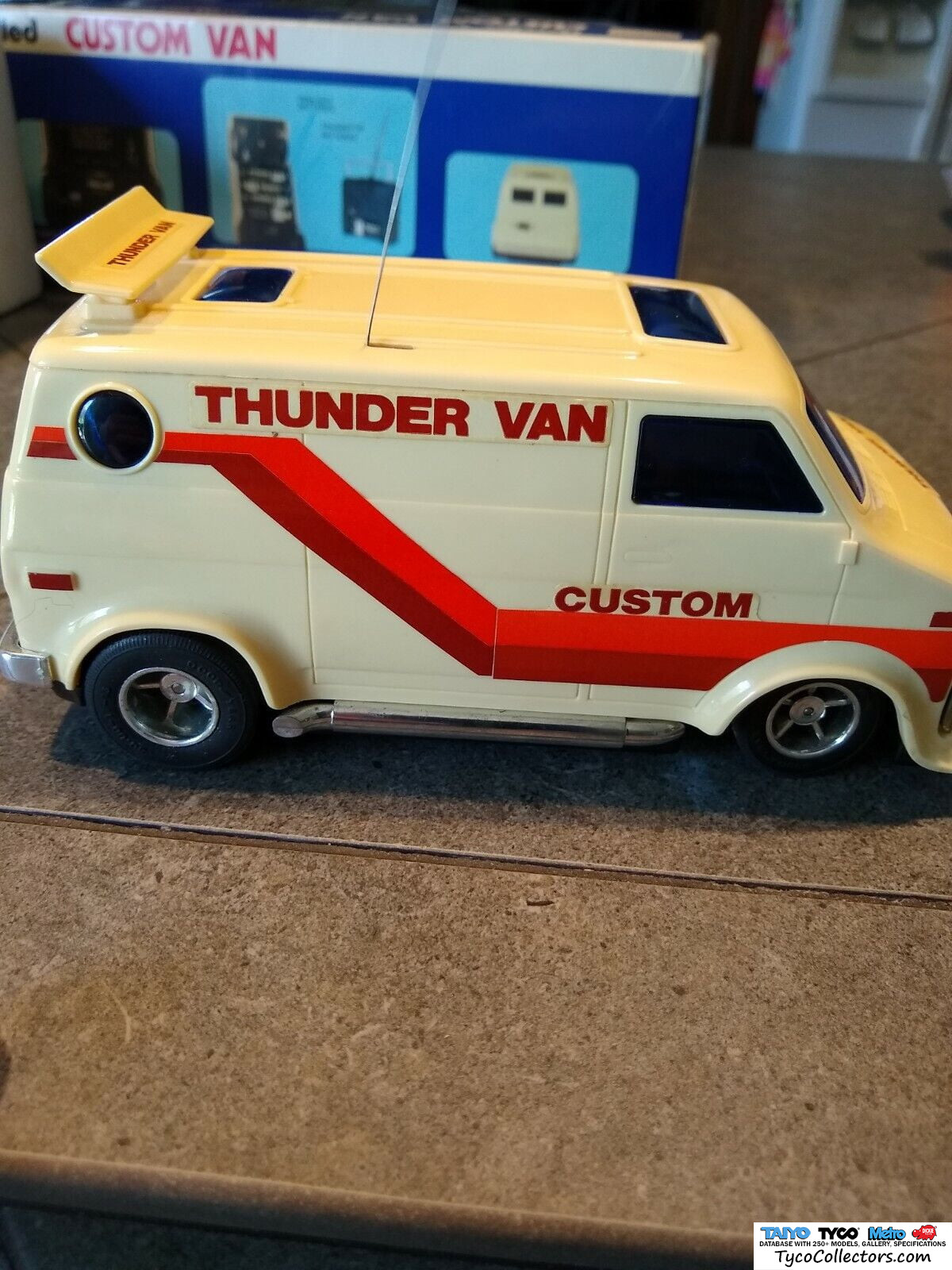1979 Taiyo Sears Custom Van / Thunder Van - Tyco Collectors - Review ...