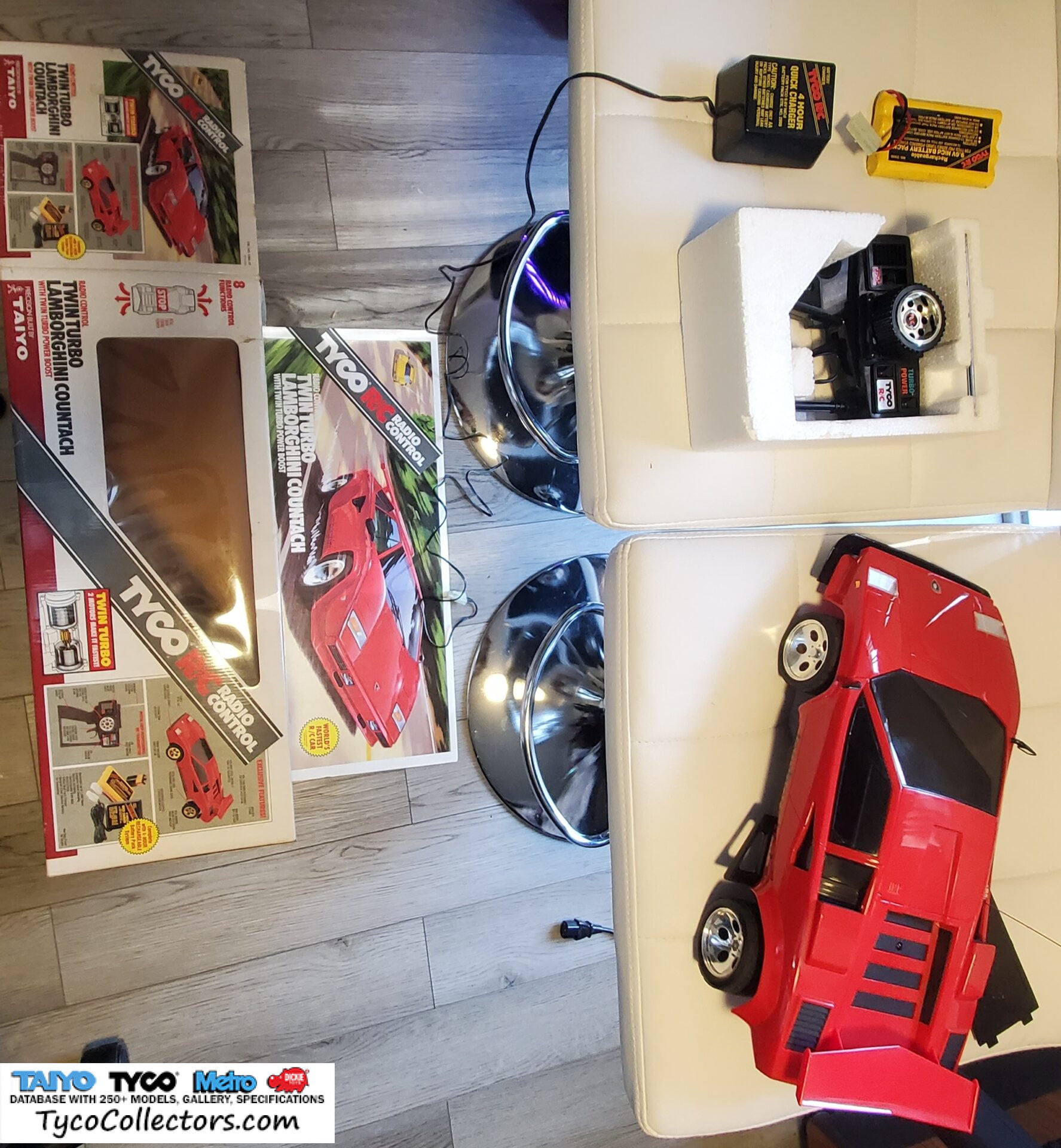 1988 Tyco Twin Turbo Lamborghini Countach - Tyco Collectors - Review ...
